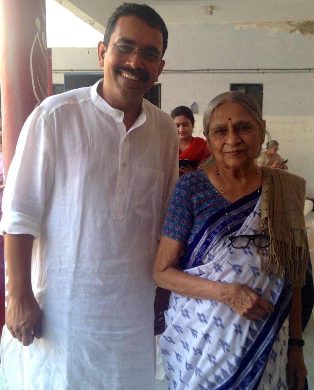 Remembering Ela Bhatt, SEWA Founder and Women's Rights Activist • The ...